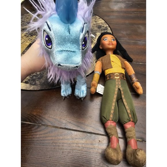 Disney | Toys | Disney Raya And The Last Dragon Plush Set Raya Sisu ...